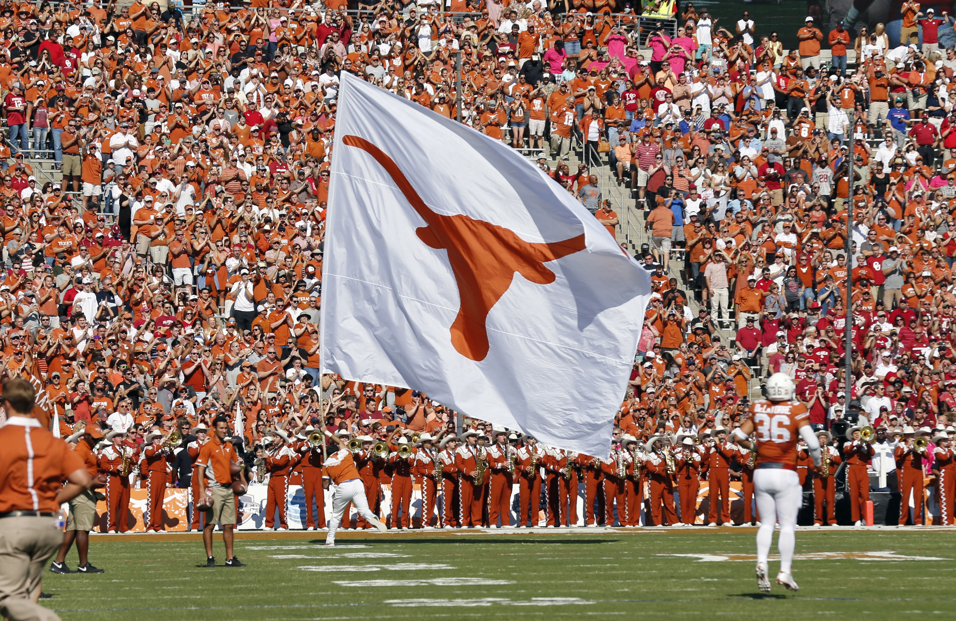 Texas Longhorns dominate Directors Cup standings vs. rivals