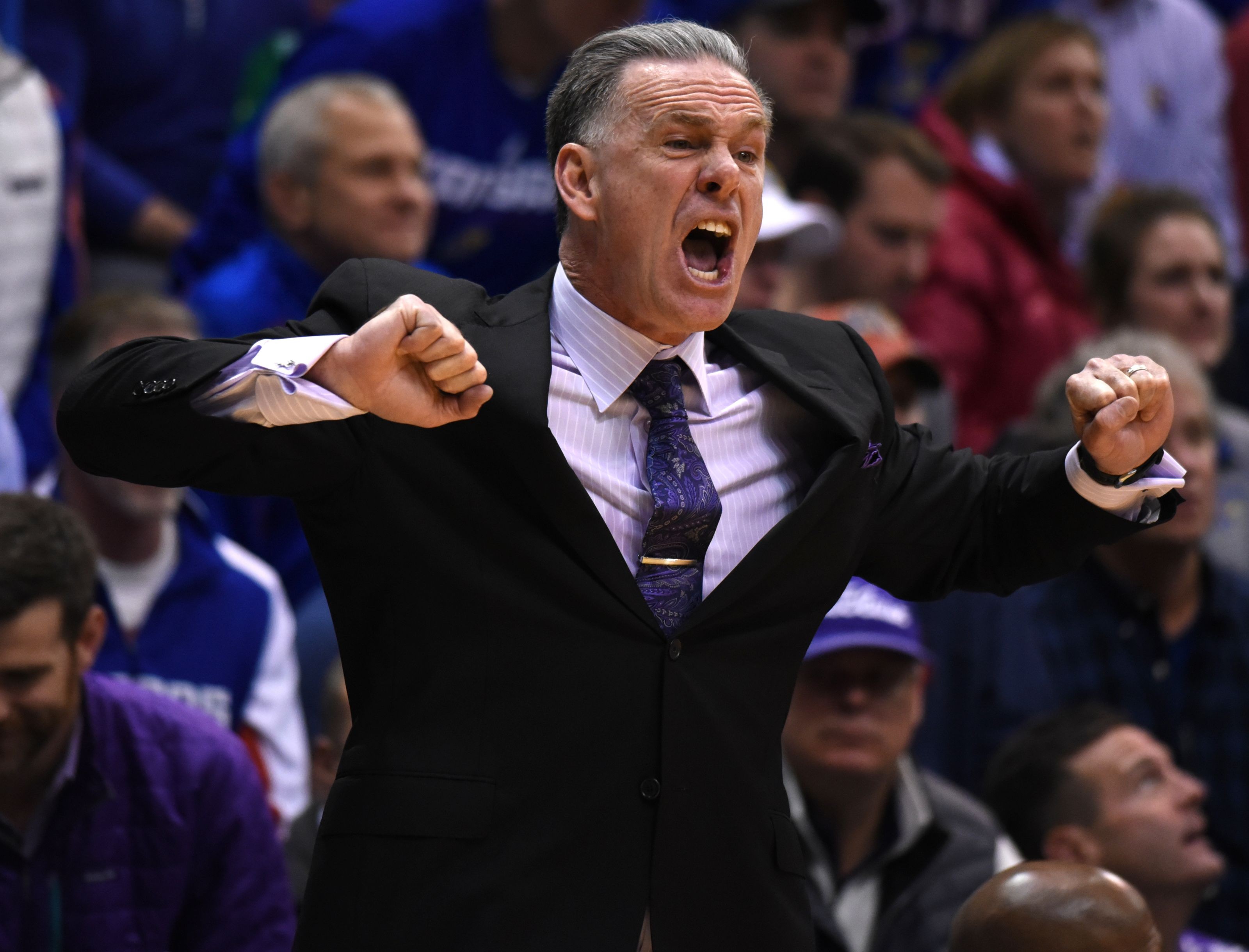 Texas Basketball: TCU’s Jamie Dixon taking UCLA job over Shaka Smart?