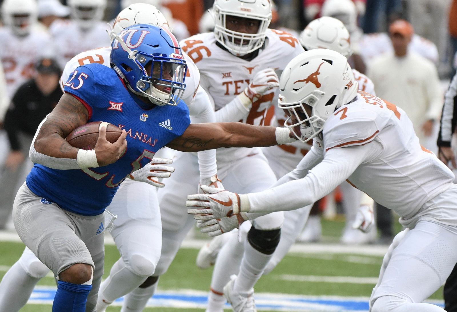 Texas Football: 5 players to watch in summer workouts