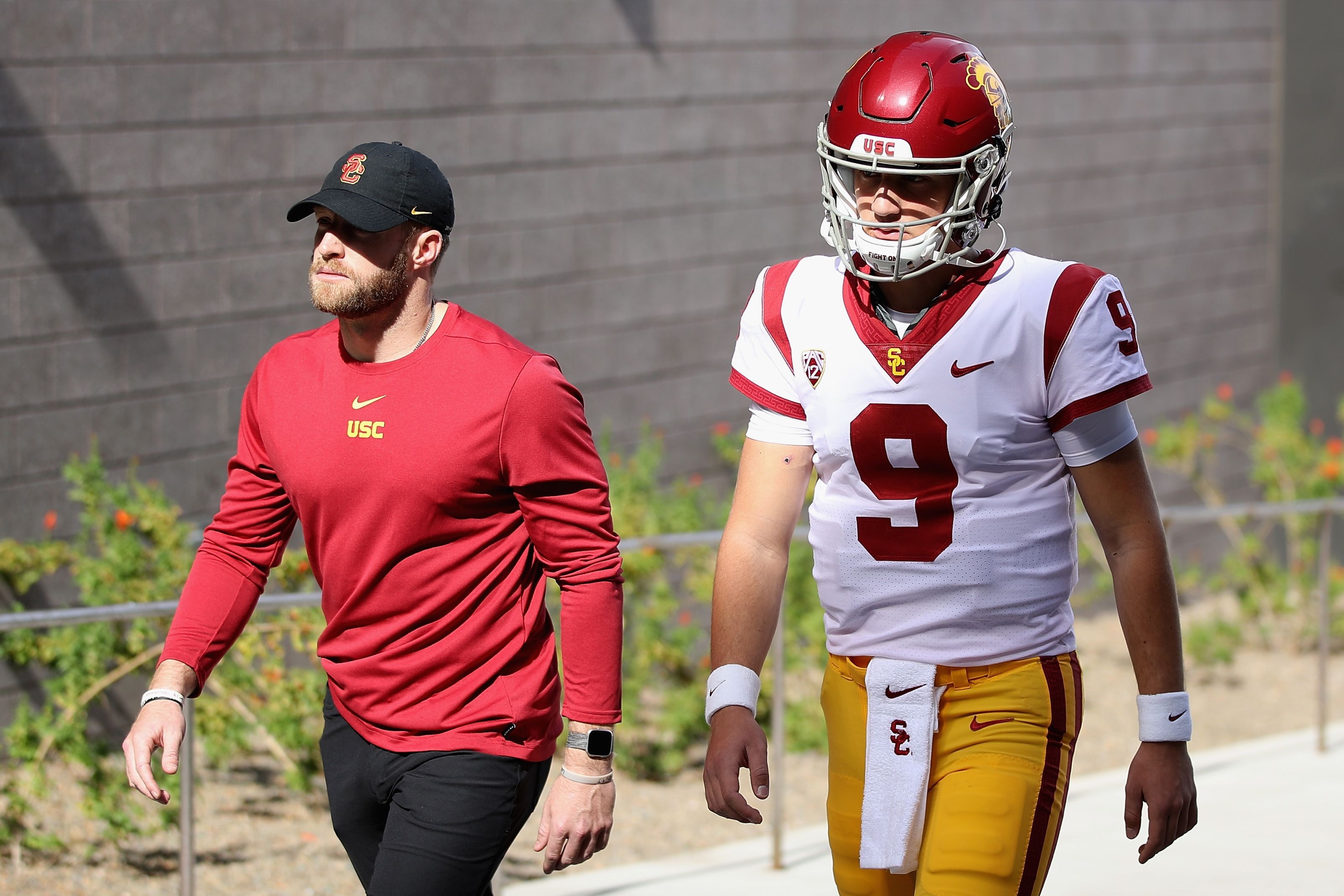 Texas Football: OC Graham Harrell passes up Longhorns to stay at USC