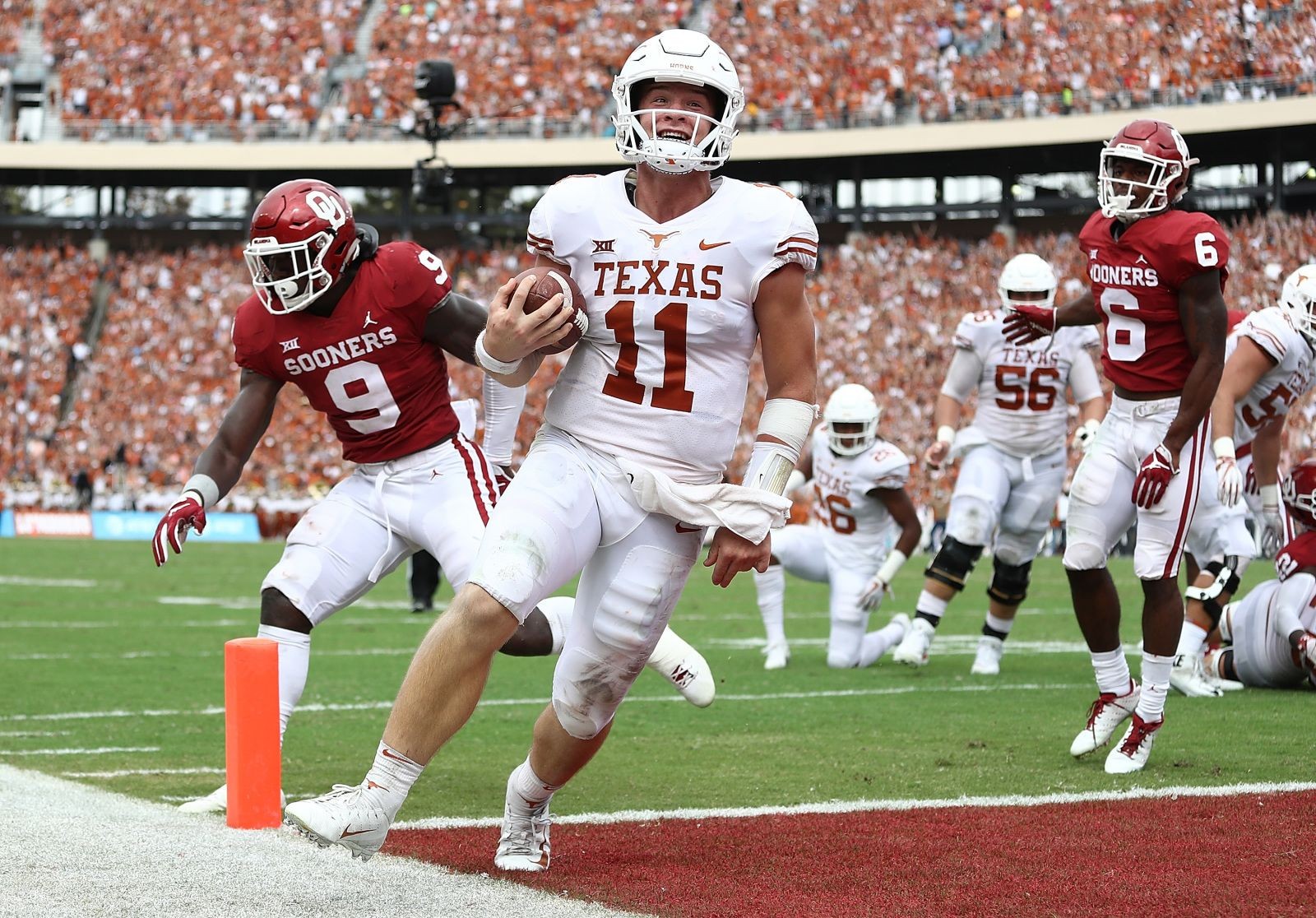 Texas Football: Red River Rivalry should be a top 10 matchup
