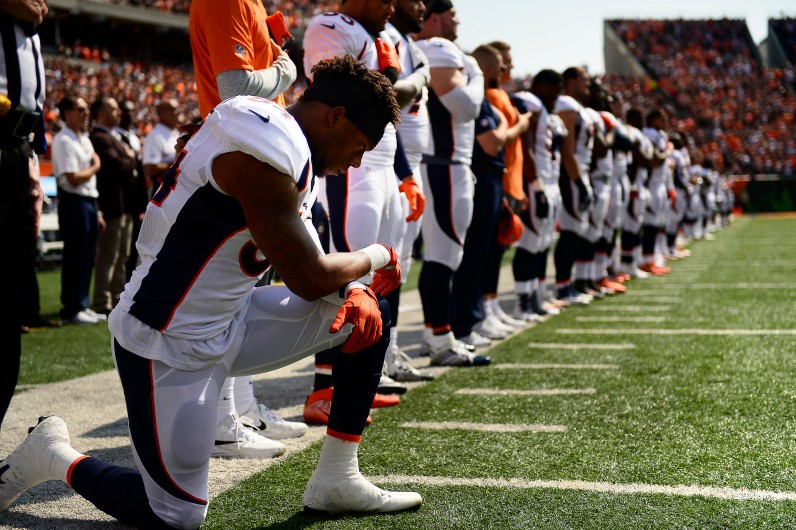Broncos LB Brandon Marshall will stand for National Anthem vs. Raiders ...