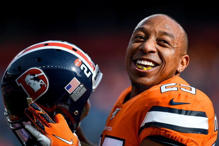 Broncos salute departing cornerback Chris Harris Jr.