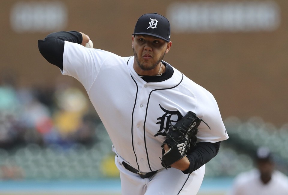 Joe Jimenez delivers with game on the line, earns 1st career win