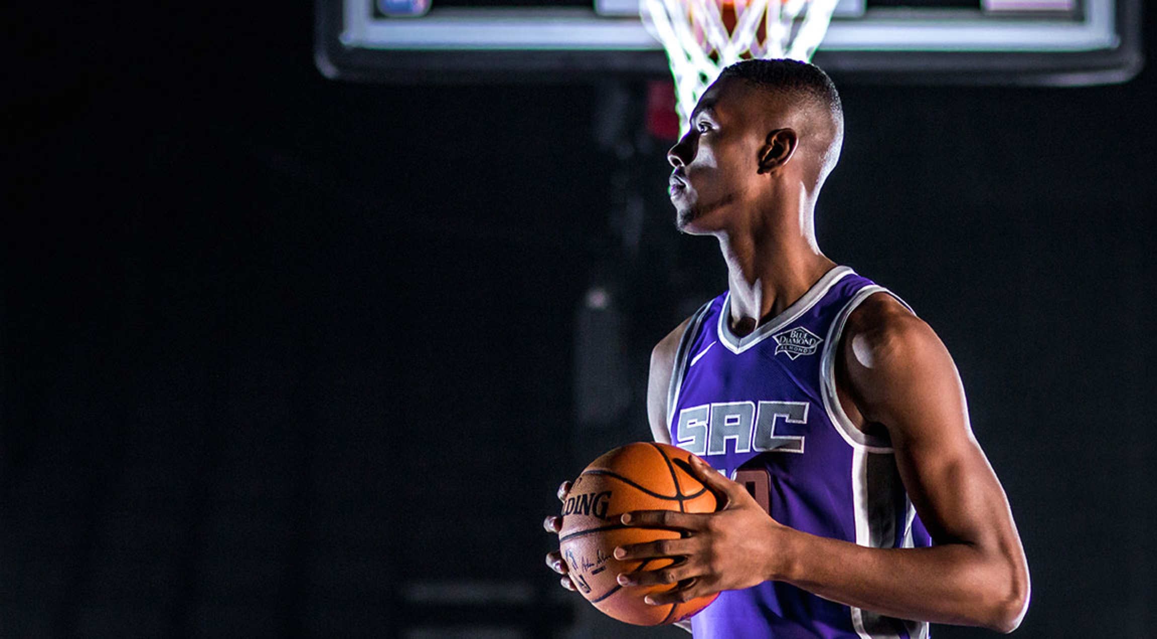 Giles Opens Up For Players Tribune