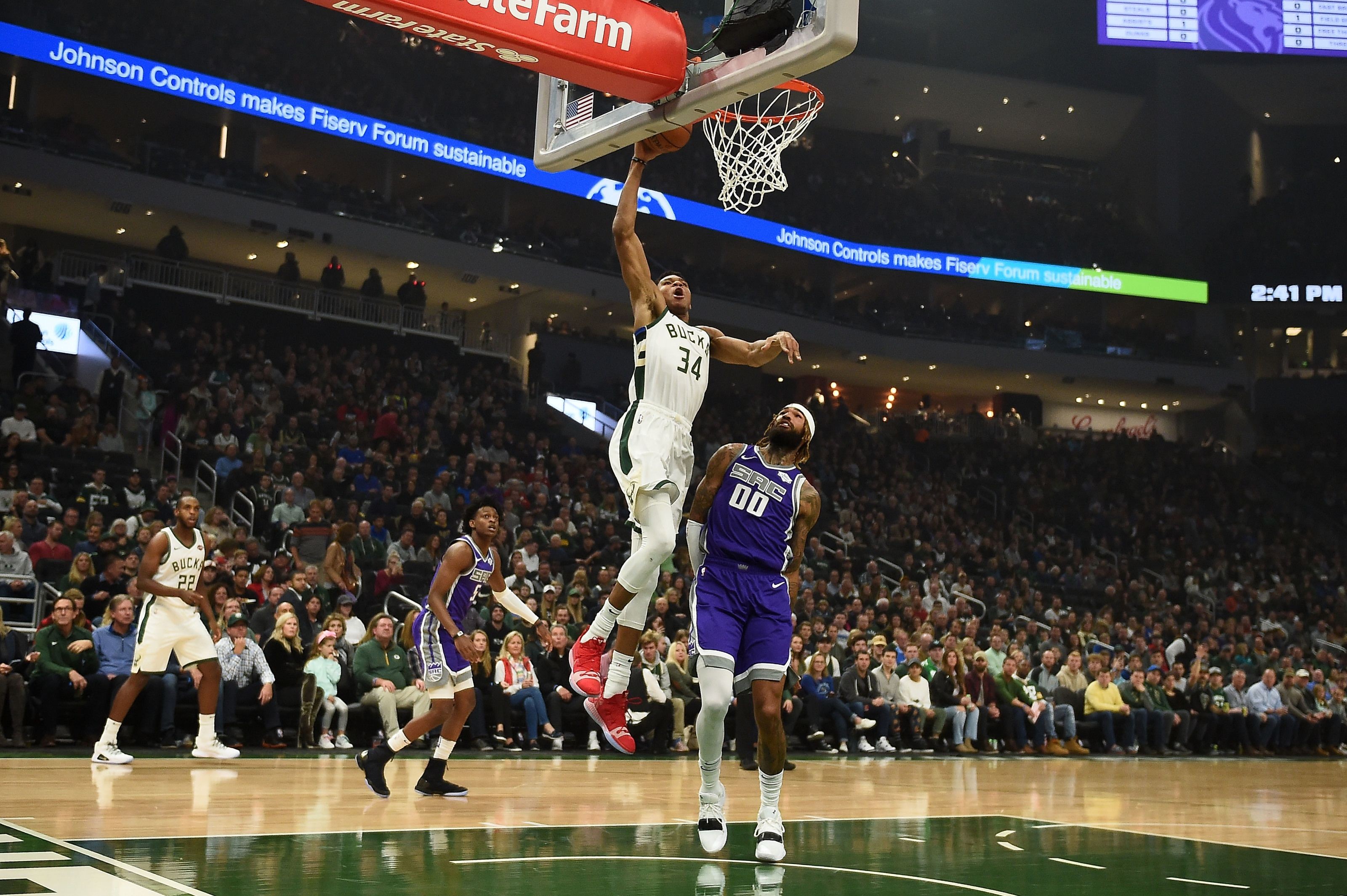Milwaukee Bucks: Player grades from 144-109 win over Sacramento Kings