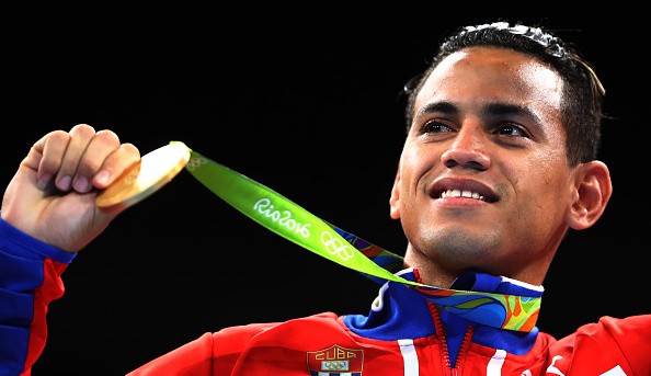 Cuban boxer with two Olympic gold medals leaves national team