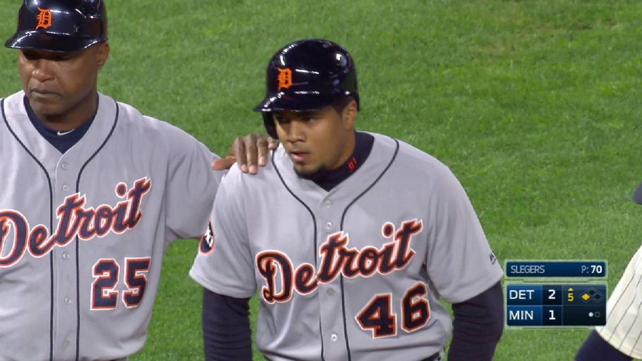 Romine plays all 9 positions in win over Twins