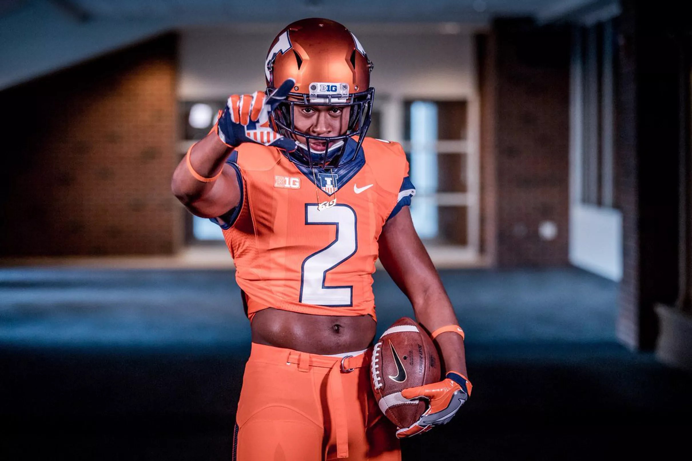 National Signing Day 2018: Running back Kenyon Sims signs with Illinois ...