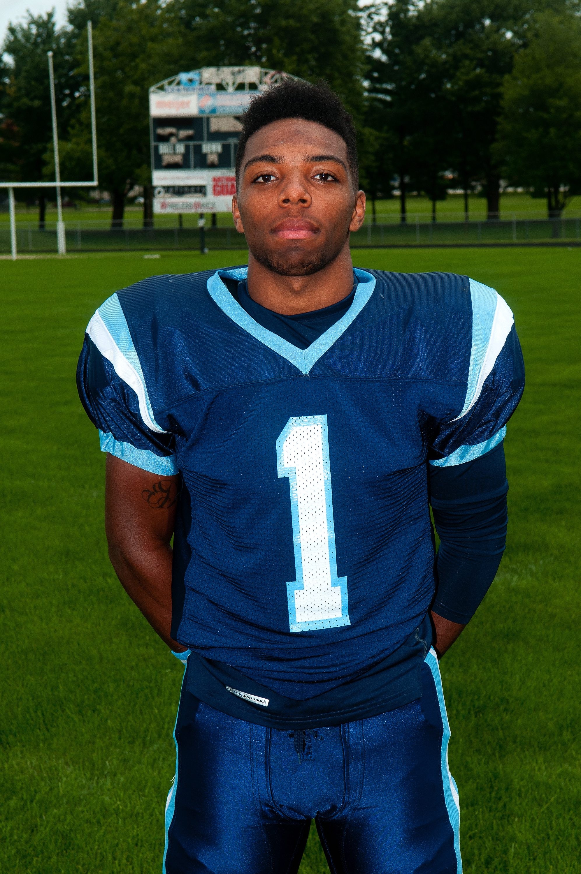 Ex-Centennial star Stampley commits to Illinois football