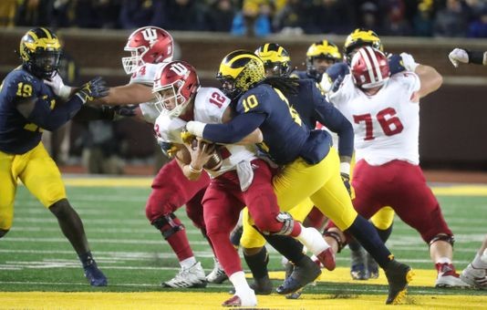 Michigan football's Devin Bush Jr. earns 1st-team All-America honors