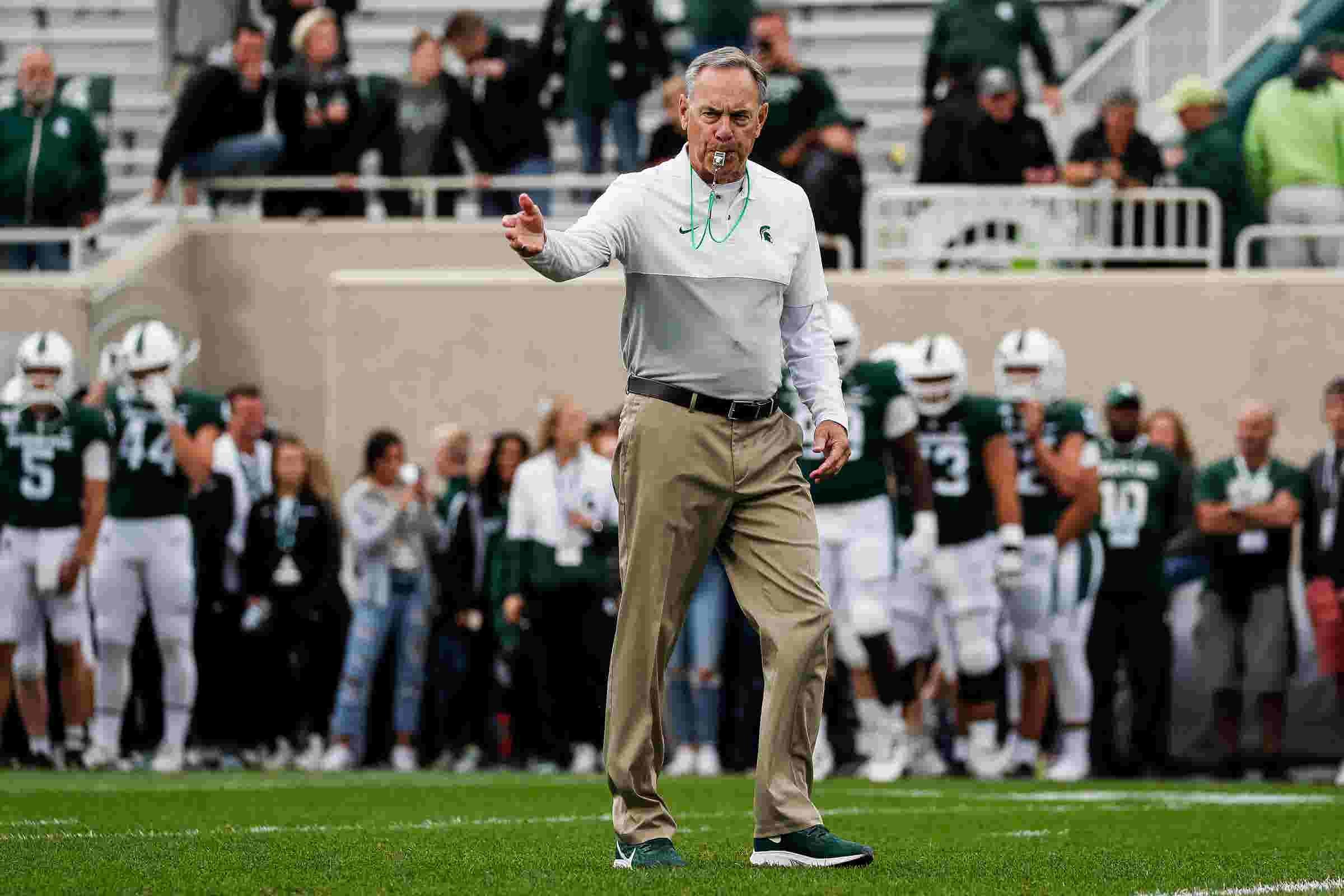 Michigan State football live chat with Chris Solari at 10 a.m.