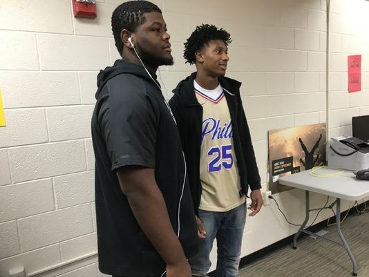 Michigan, Michigan State back in mix for Oak Park 2020 OL Justin Rogers