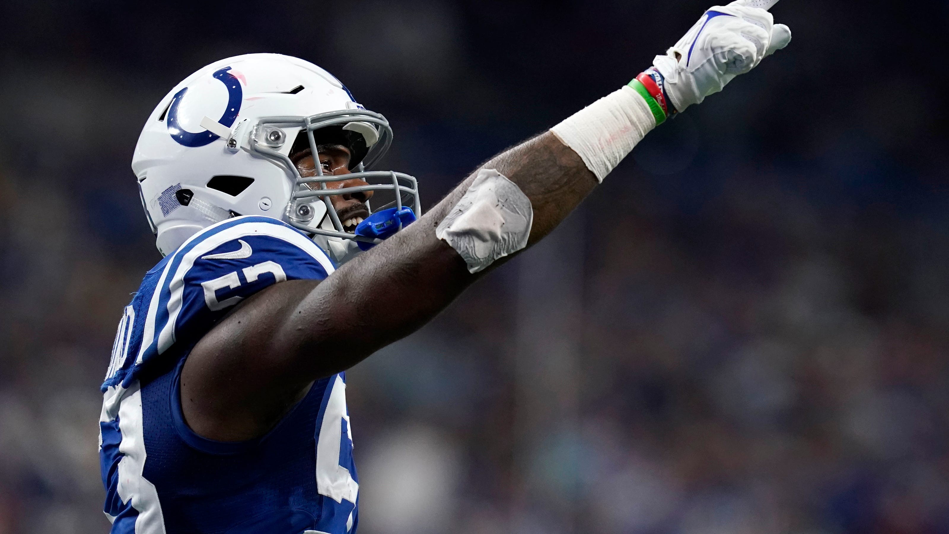 Colts activate Darius Leonard, Khari Willis, Zach Pascal off of COVID ...