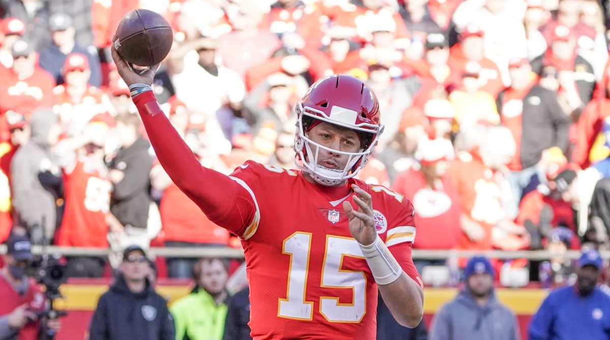 Patrick Mahomes, Aaron Rodgers and Dak Prescott Lose Fantasy Value with ...