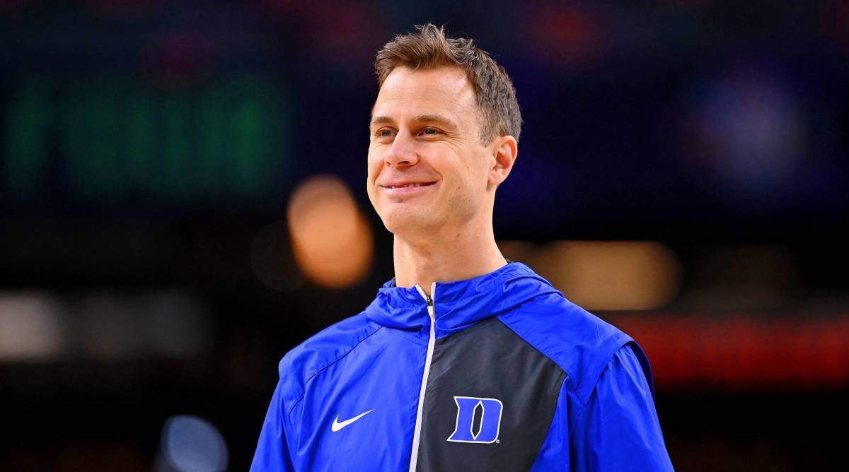 Jon Scheyer, Duke Land Five-Star Point Guard Tyrese Proctor for 2023
