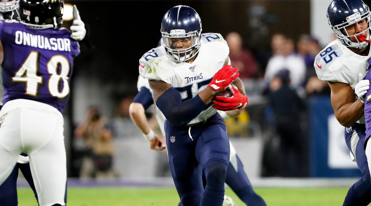 Derrick Henry Tosses Touchdown Pass Midway Through Third Quarter vs. Ravens