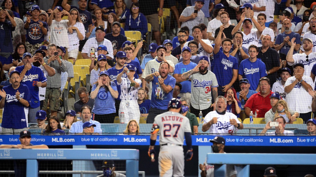 The Biggest Crowd of the MLB Season Showed Up at Dodger Stadium to ...