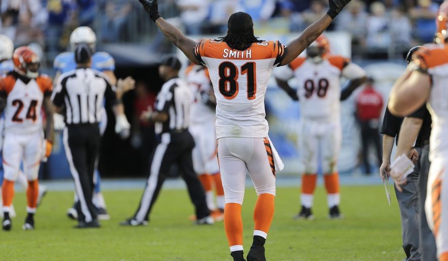 Snap counts: Tight end Alex Smith able to contribute on short notice