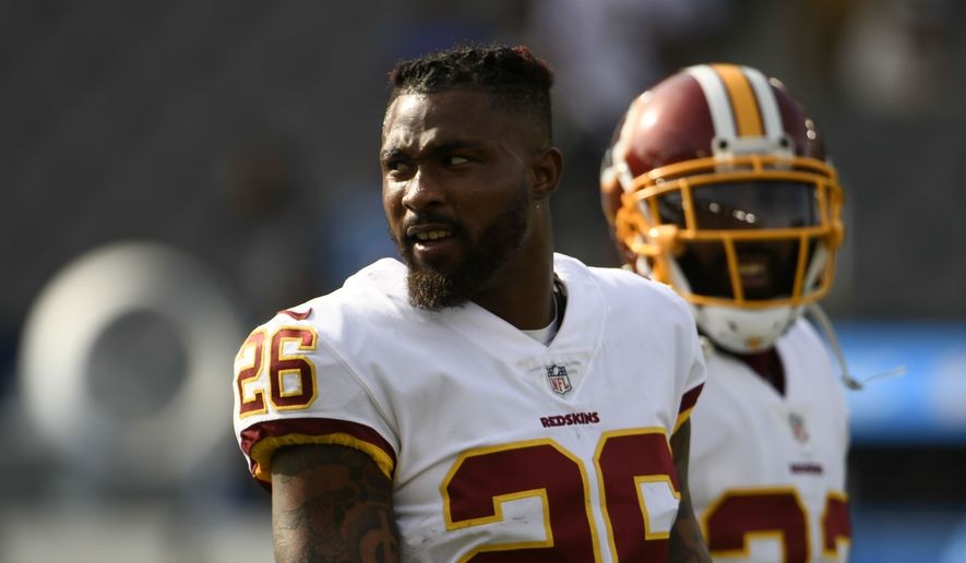 Breeland, Panthers agree to deal