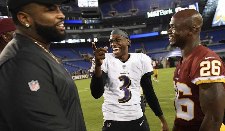 Robert Griffin III makes Ravens roster as third-string QB