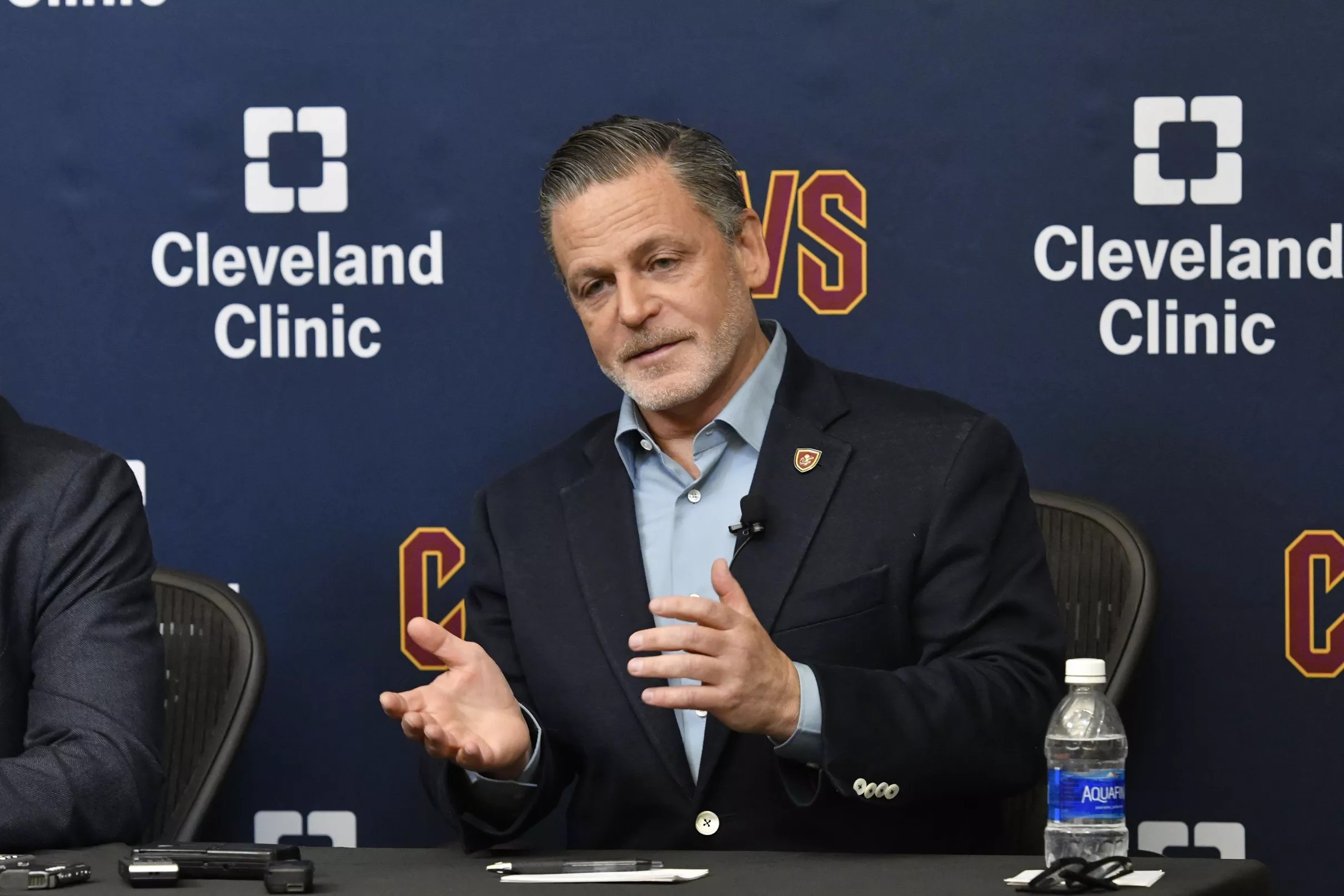Dan Gilbert is reportedly interested in buying the Tigers, but that ...