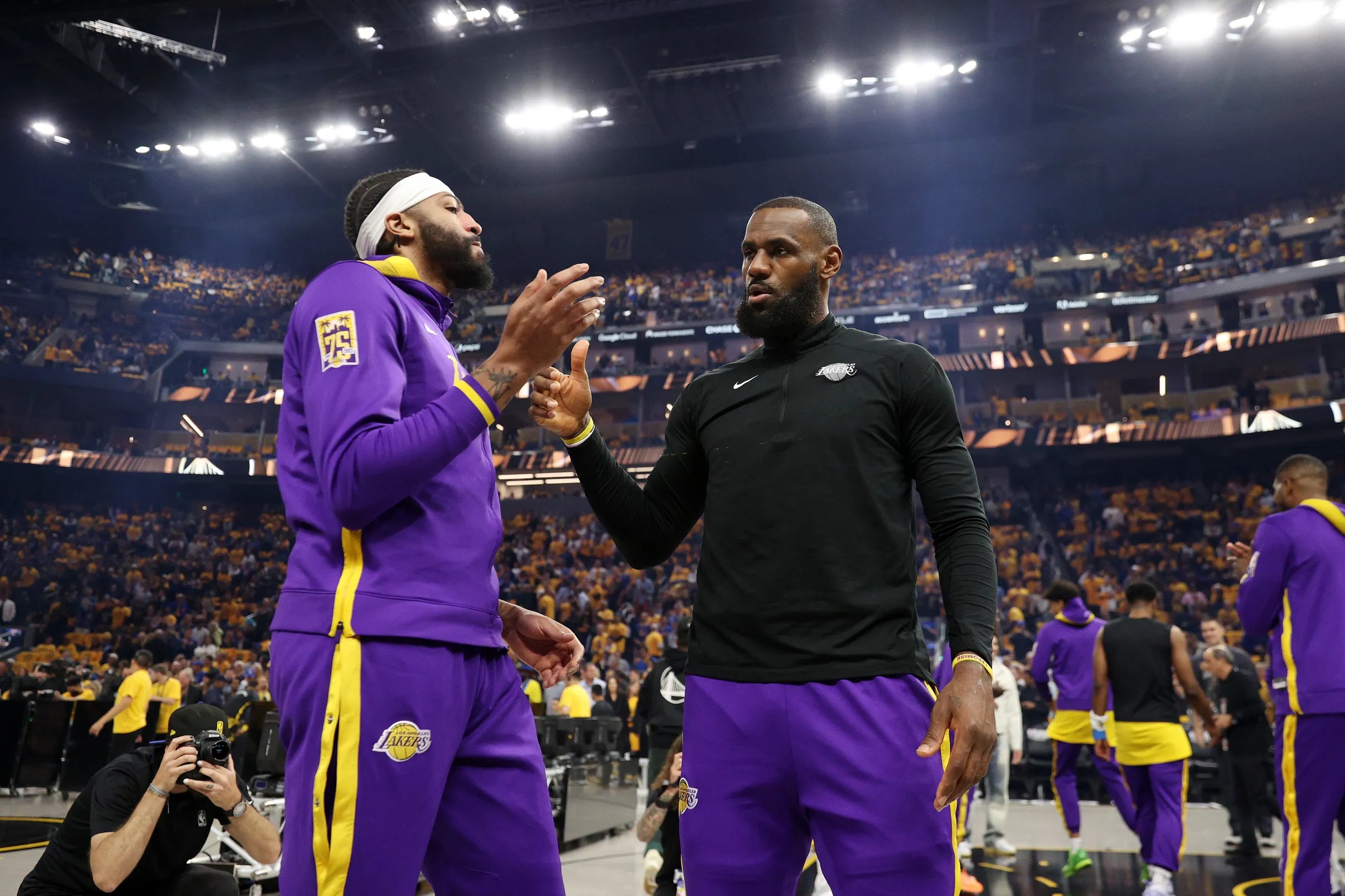 Draymond Green, Warriors confused that LeBron James is not Lakers only ...