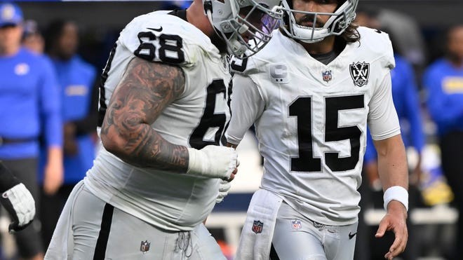 Who is Andre James? 5 things to know about Chargers new center