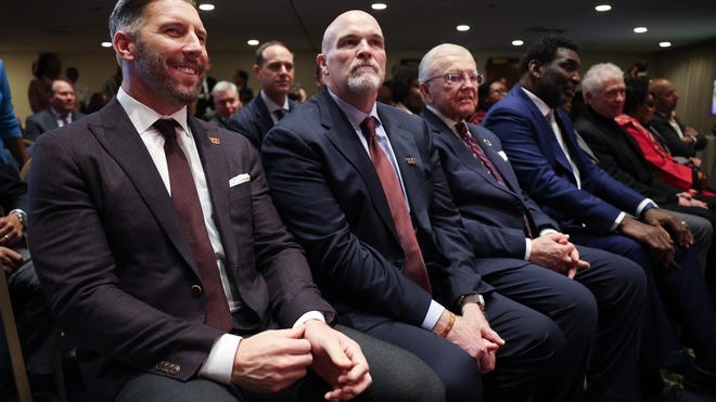 Commanders GM Adam Peters continues to prove why he's the perfect leader