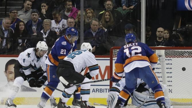 Islanders 5, Avalanche 3: Islanders Get Their Third Win in Four Games