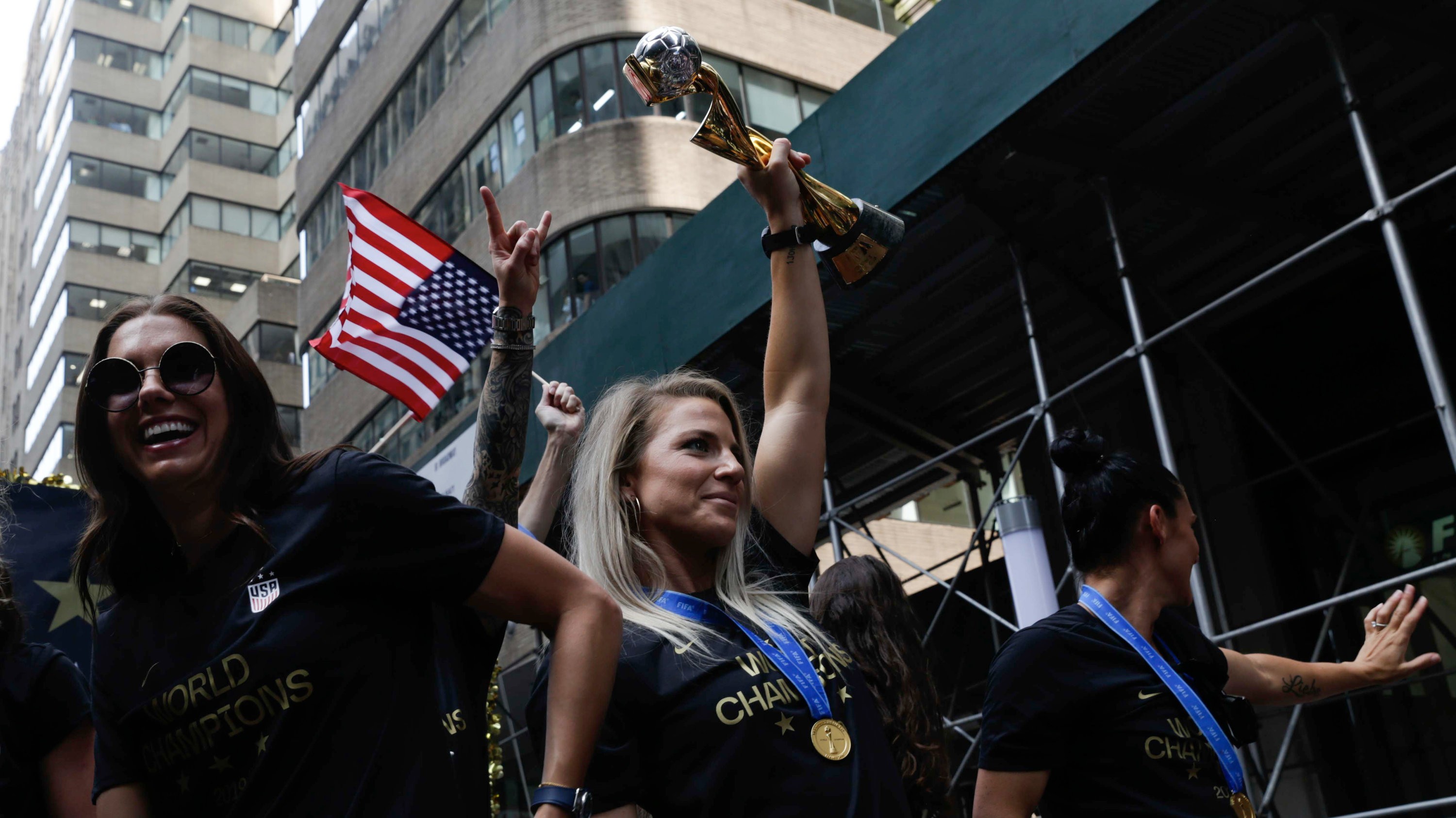 Women’s World Cup Victory Parade: Live Updates
