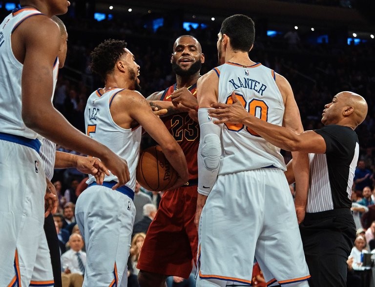 Knicks Show Fight, but LeBron James Scores a Knockout
