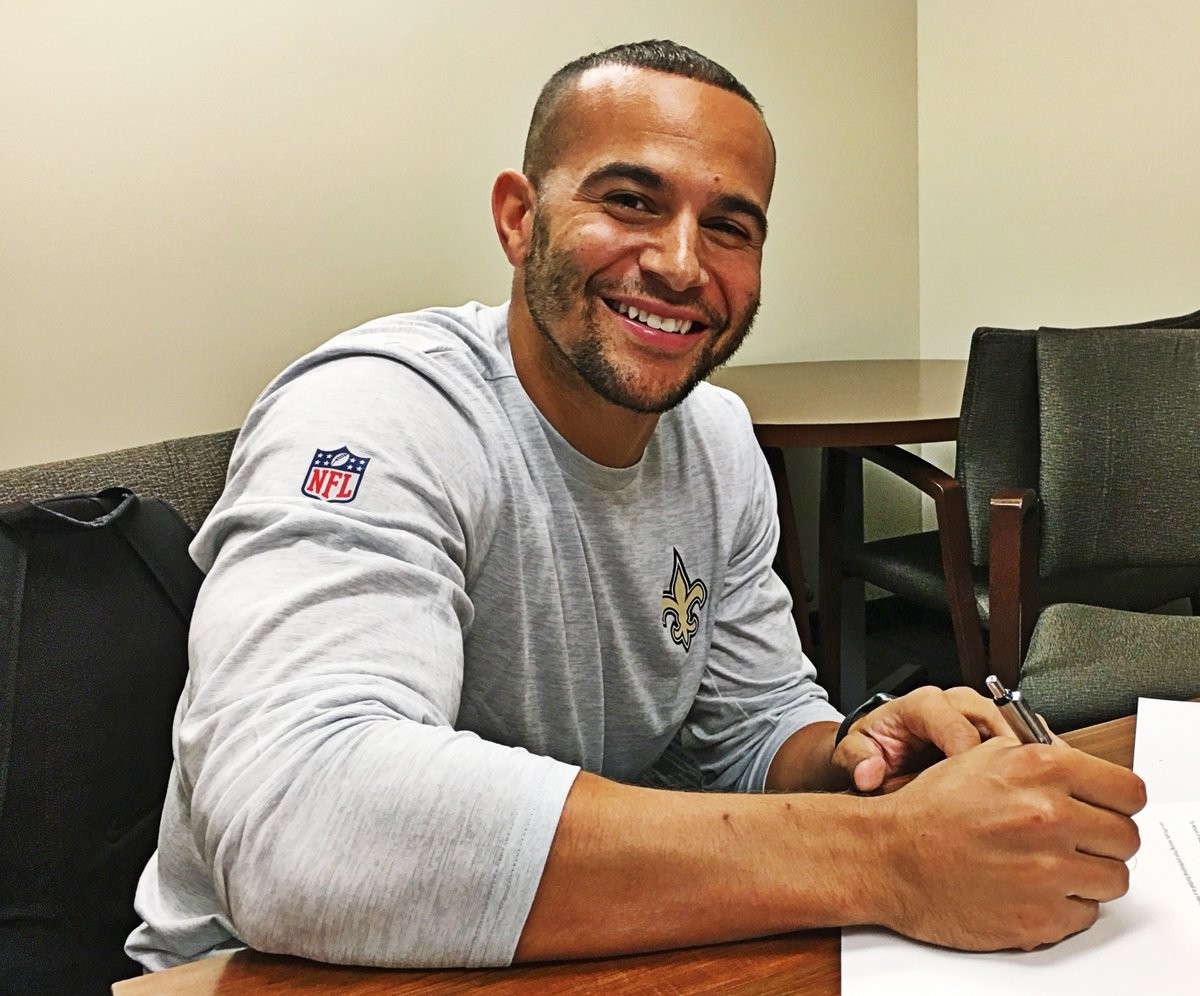 Lance Moore Signs Contract With The Saints, Then Officially Retires ...