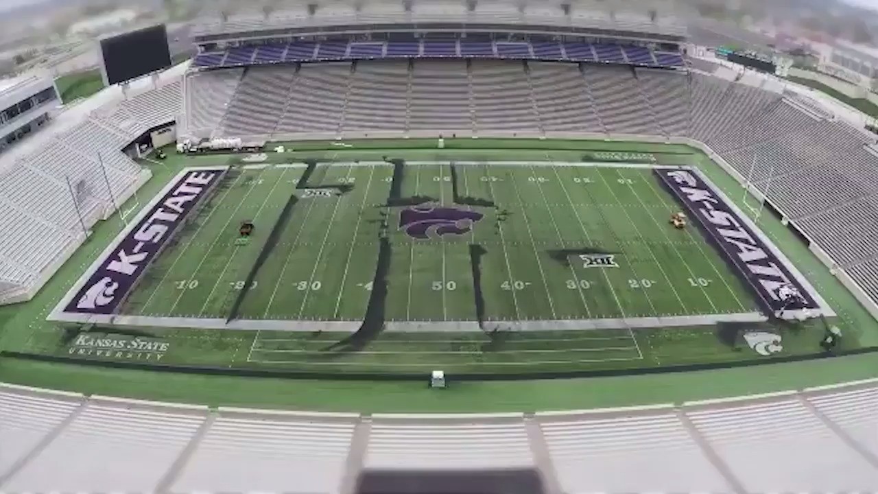 See turf get removed from the K-State football stadium in 30 seconds ...