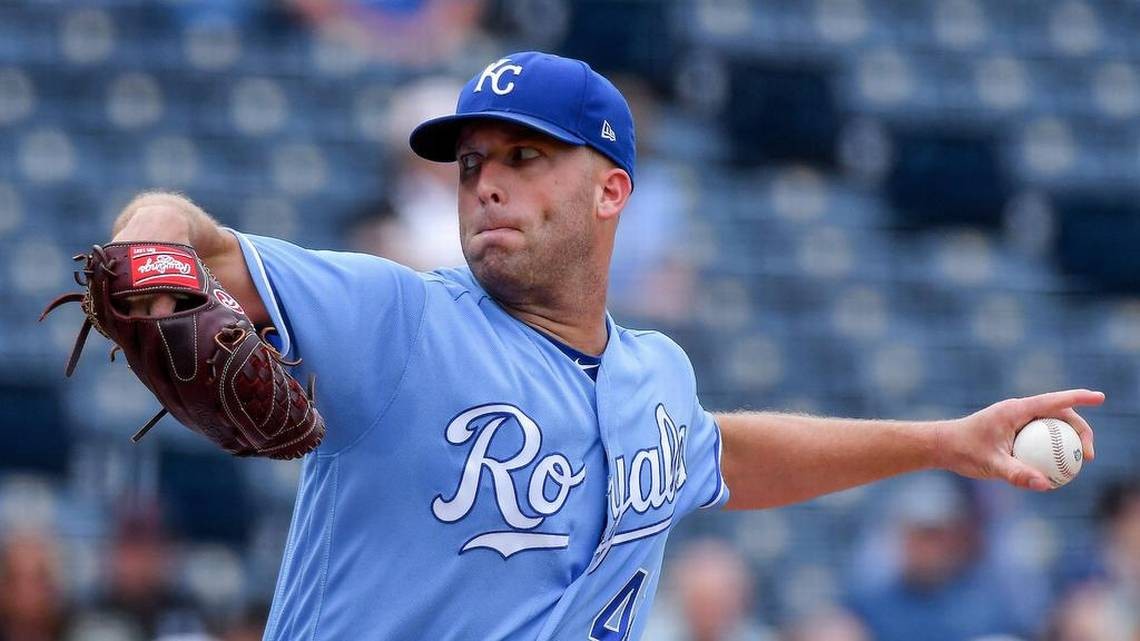 Danny Duffy continues building towards return to Royals