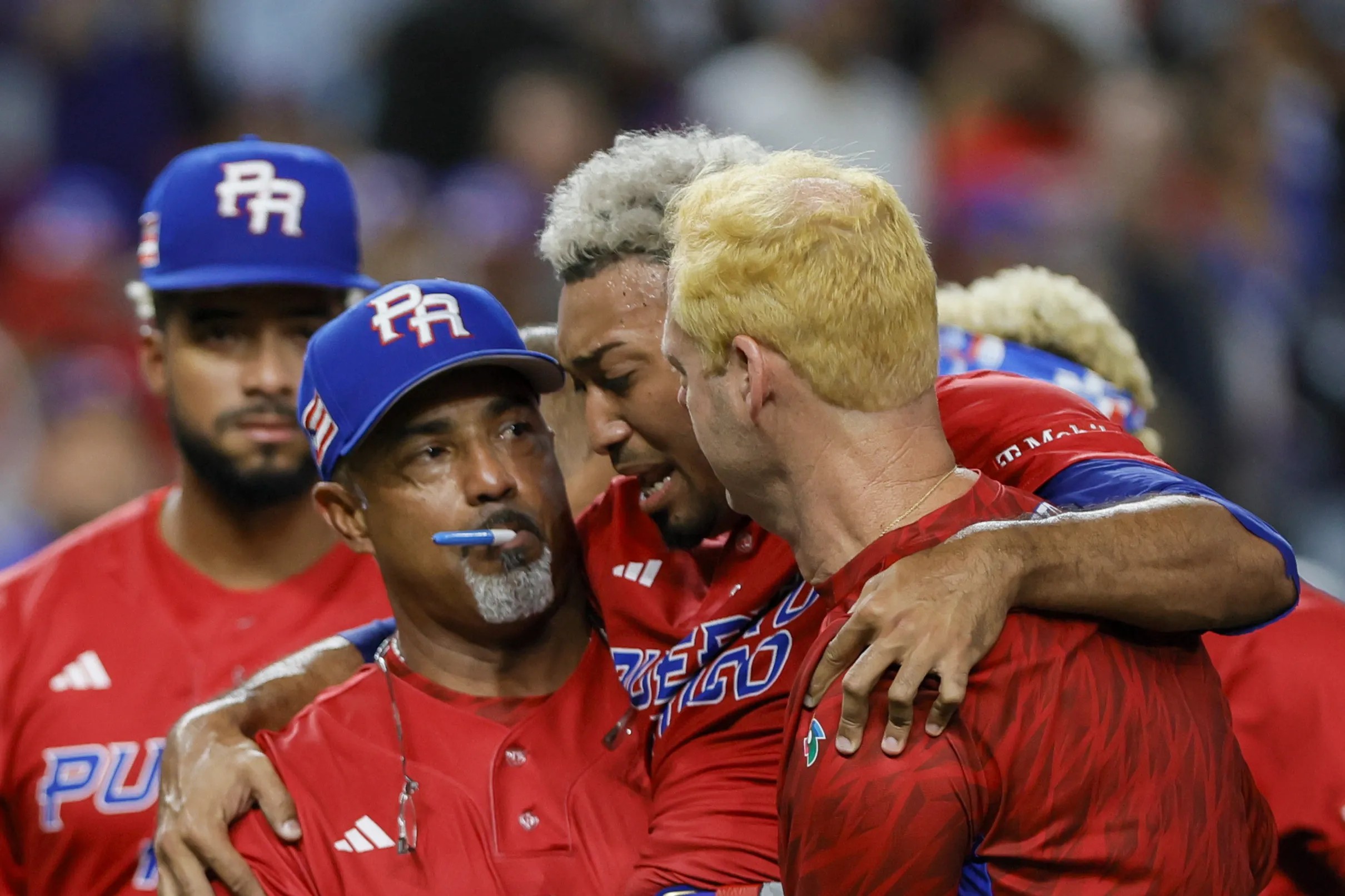 Edwin Díaz suffers torn right patellar tendon celebrating Puerto Rico’s ...