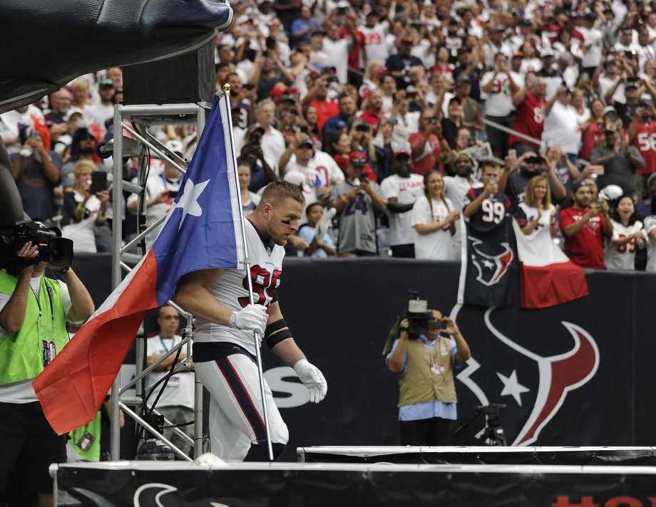 Texans pregame ceremony full of emotions
