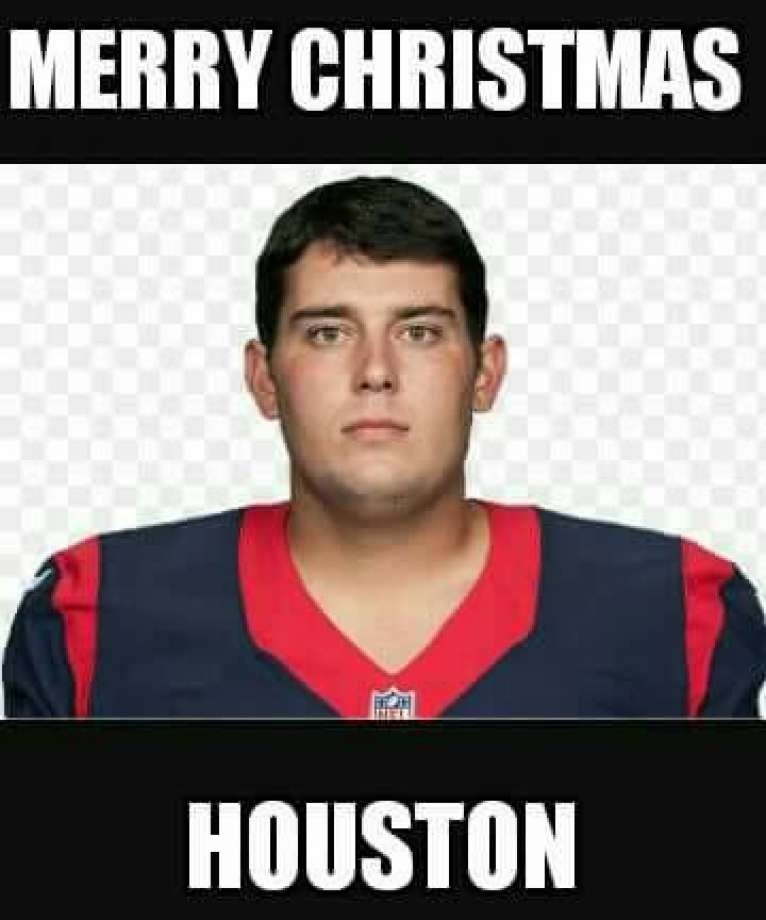 Memes mock kicker's miss that gives Texans a win