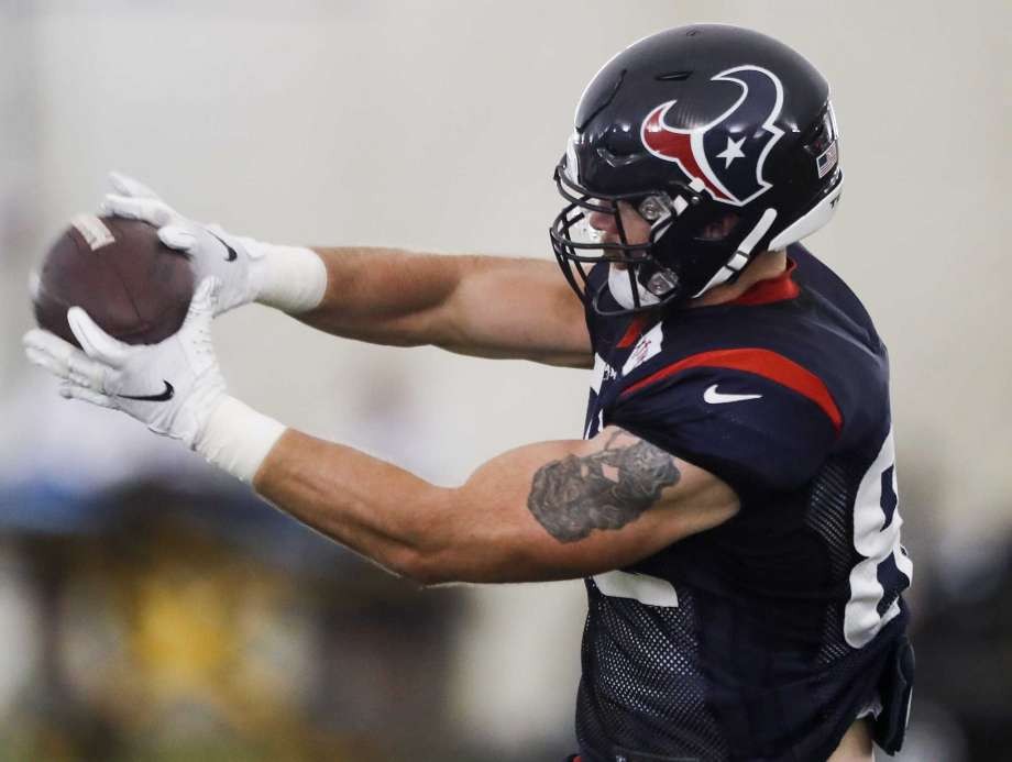 Tight end Matt Lengel impresses in bid to make Texans' roster