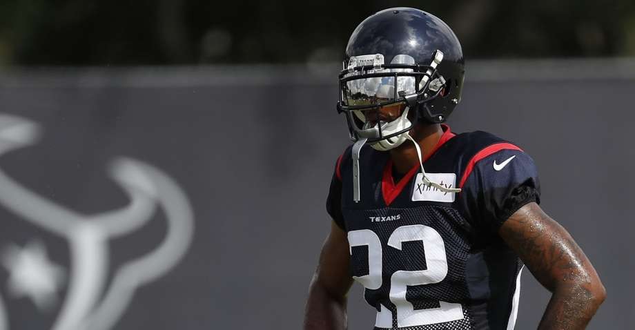Aaron Colvin's release sticks Texans with hefty salary-cap charge