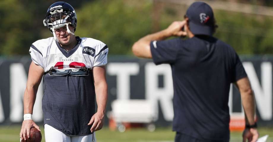 Jon Weeks wins Texans' Spirit of the Bull award