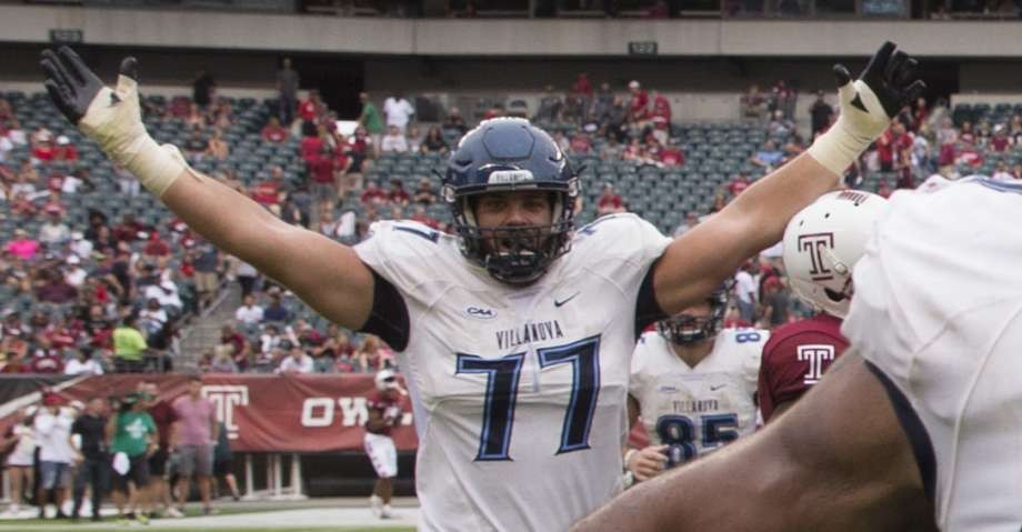 Texans work out Villanova lineman Brandon Hitner