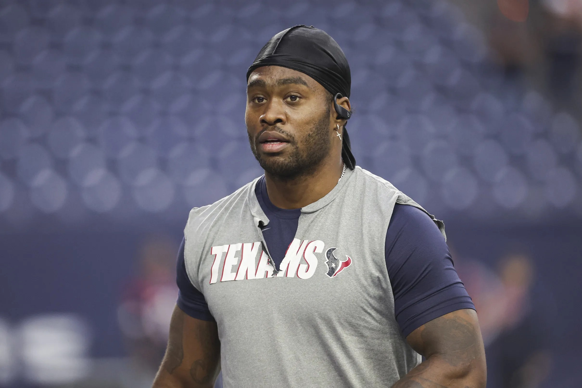 Texans News: Cowboys’ Brandin Cooks trade ‘sucks’, says DeMeco Ryans