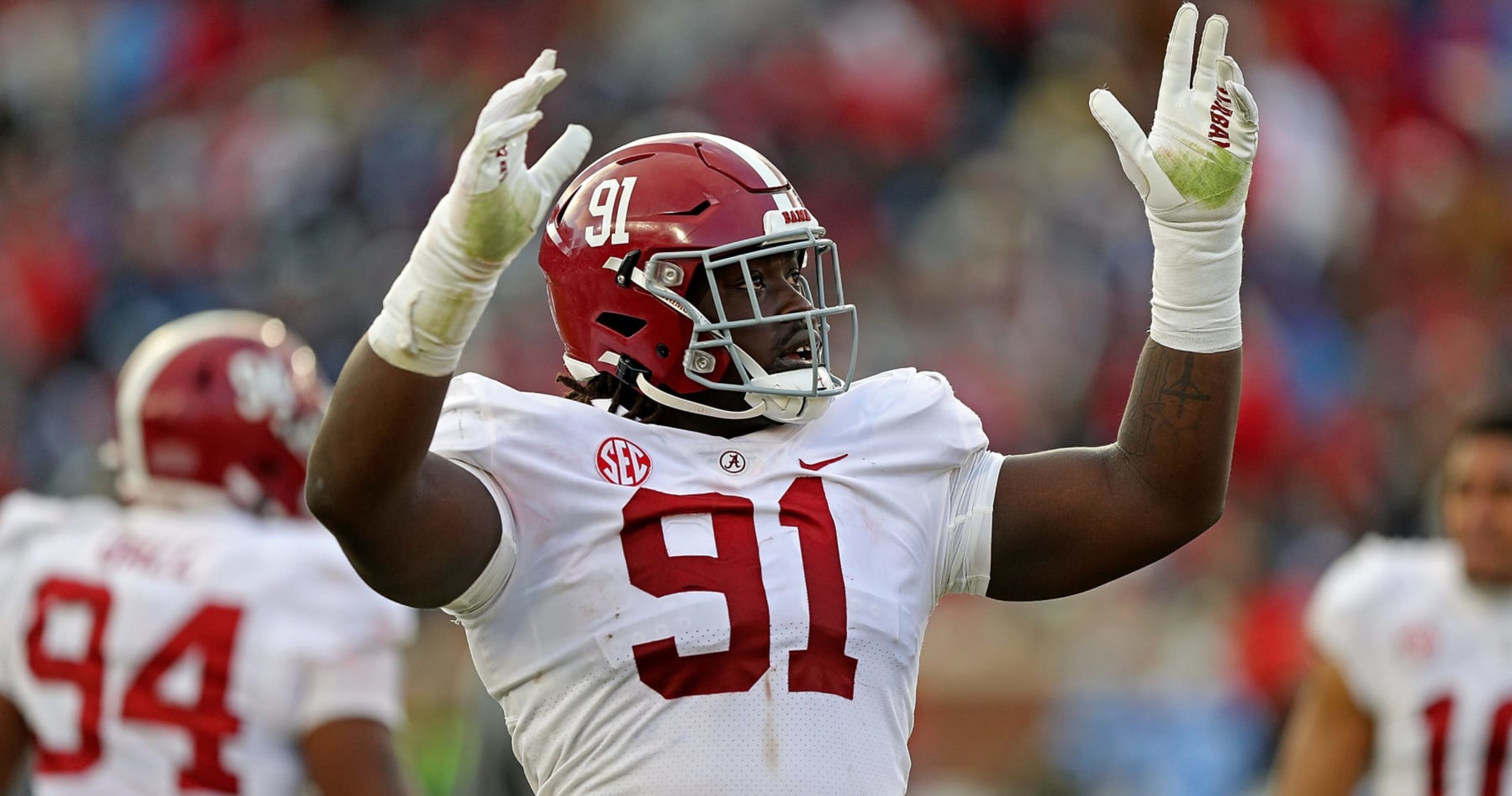 Alabama DL Jaheim Oatis Reflects on Losing 97 Pounds, Talks Diet Ahead ...