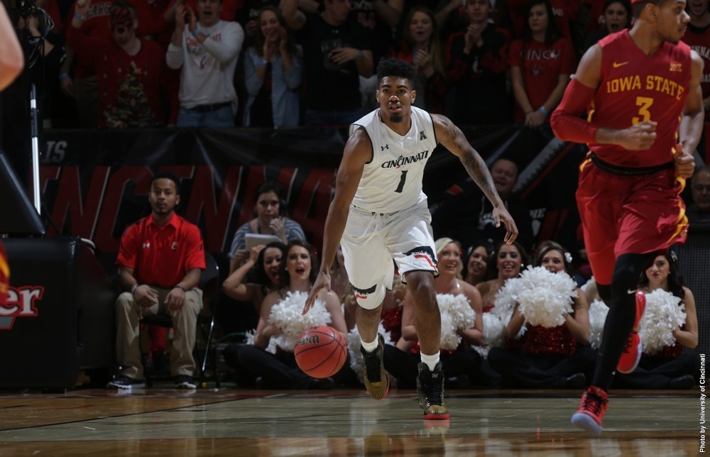 Hamilton, Evans Earn Men's Basketball Weekly Honors