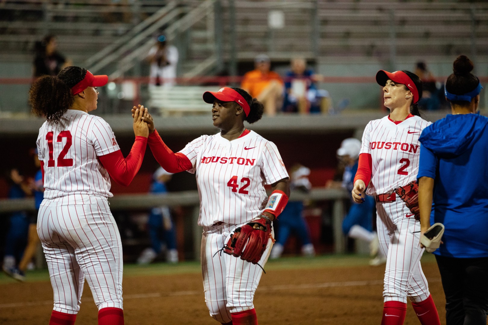 UH softball sweeps Memphis to open up AAC play