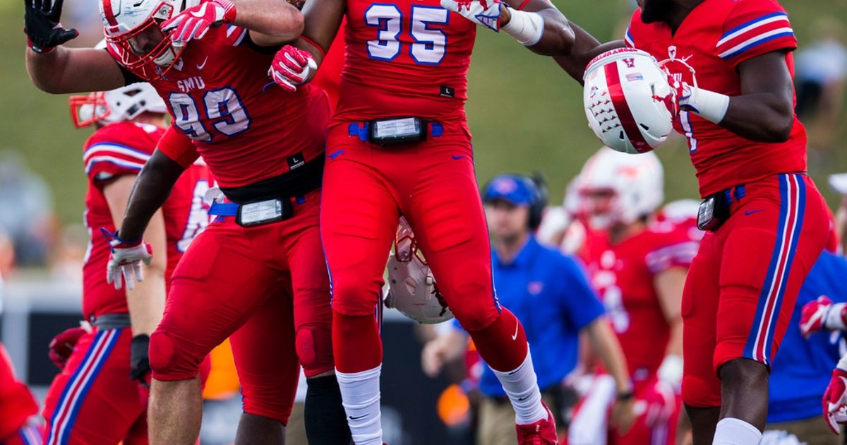Source: SMU defensive lineman Michael Badejo to transfer from program