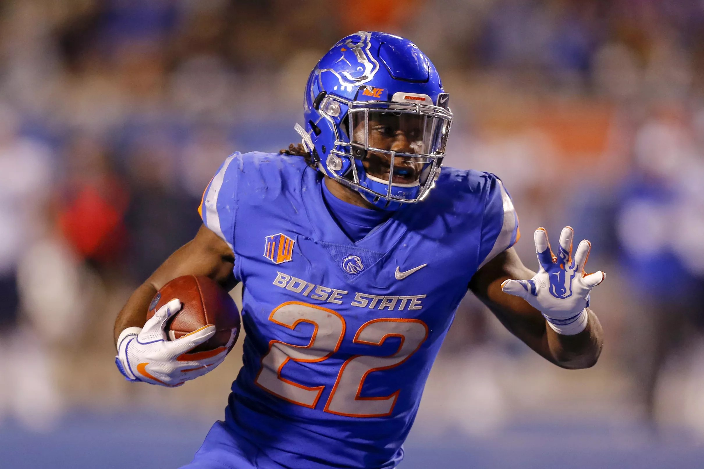 Vikings select Alexander Mattison in the 3rd round.