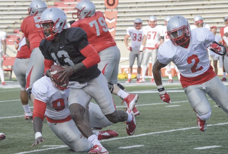 Football: Lobos show off air game in final Fall Camp scrimmage