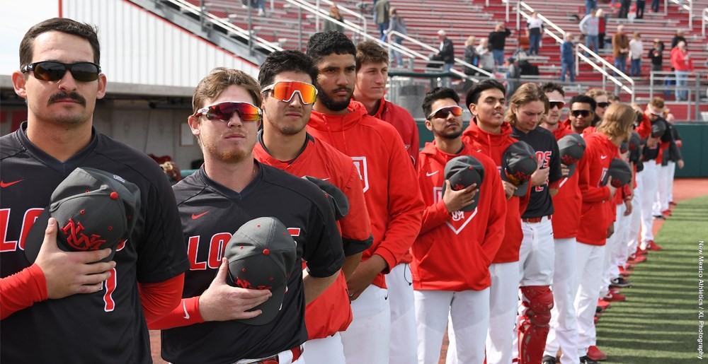Lobos return home against Hofstra